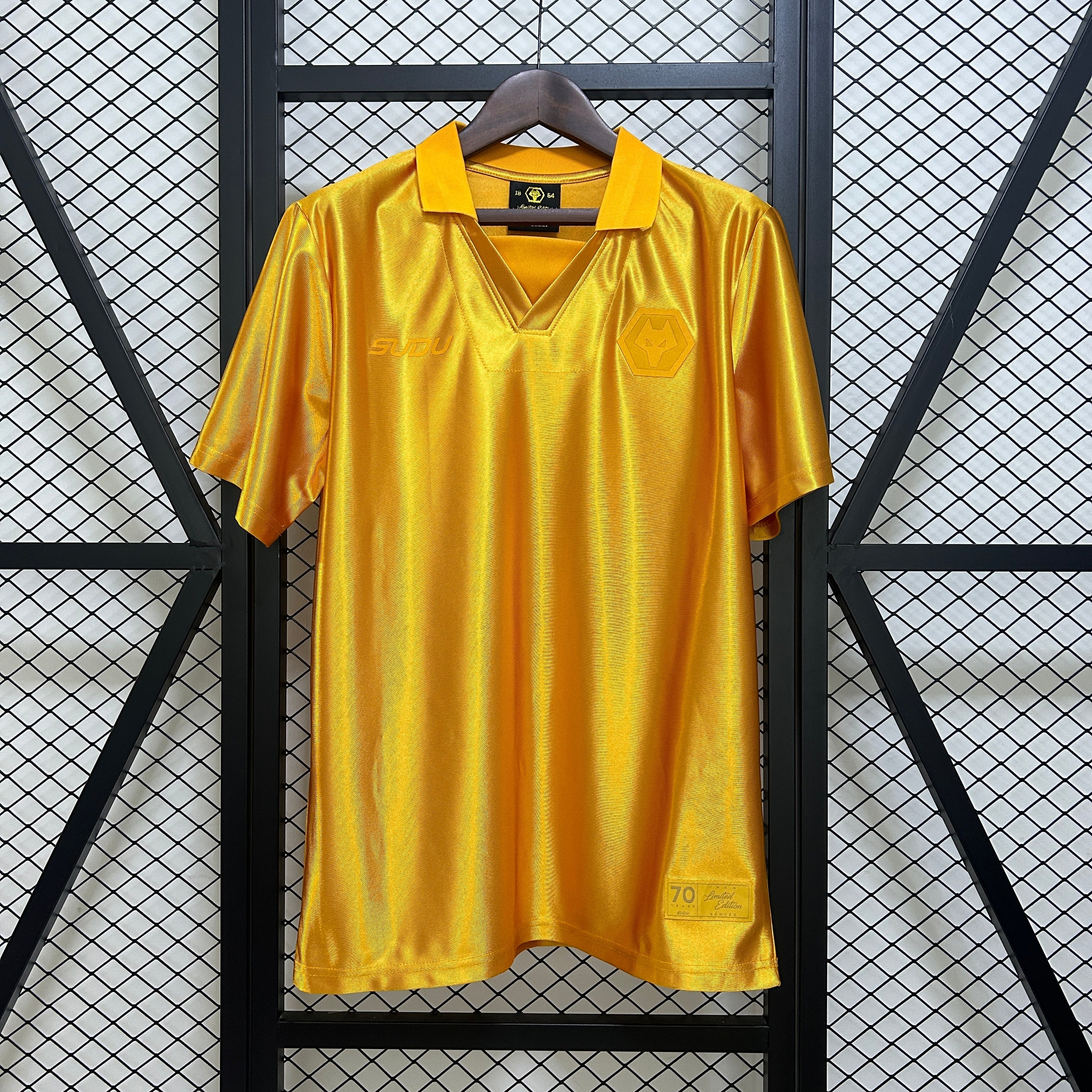 Wolverhampton Special Edition 2025/2026 - Wolves 70th Anniversary ...