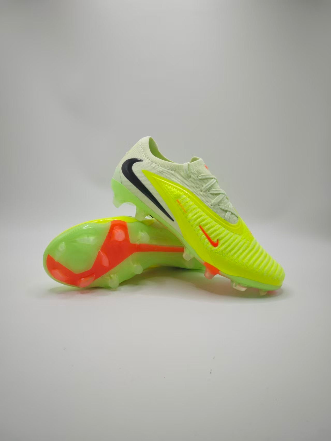 Nike Phantom 6 Low Elite - Firm Ground 2 – DRIBBLING